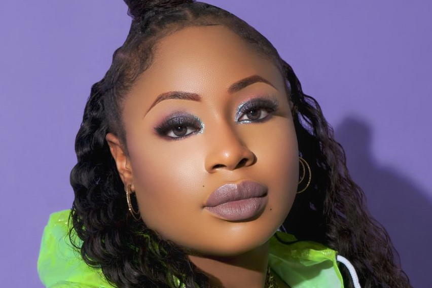 Abi Jenaé delights fans with 'Owo' (Money) - Vanguard News