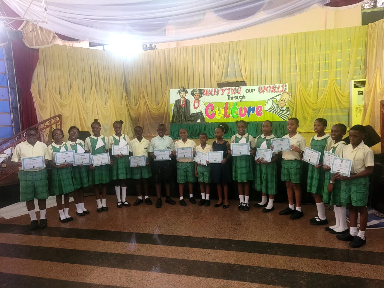 16 bag Winifred Awosika Foundation Scholarship - Vanguard News