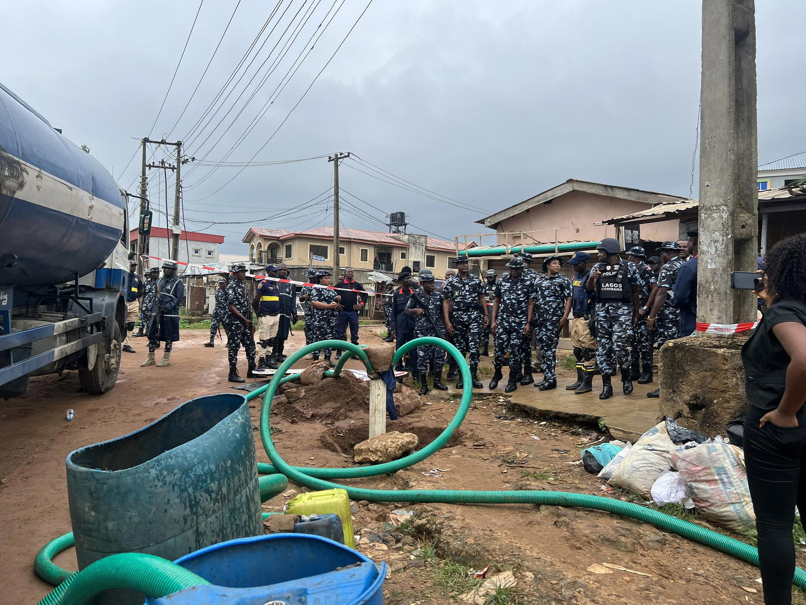 Police foil attempt to steal fuel from NNPC Pipeline in Lagos - Vanguard News