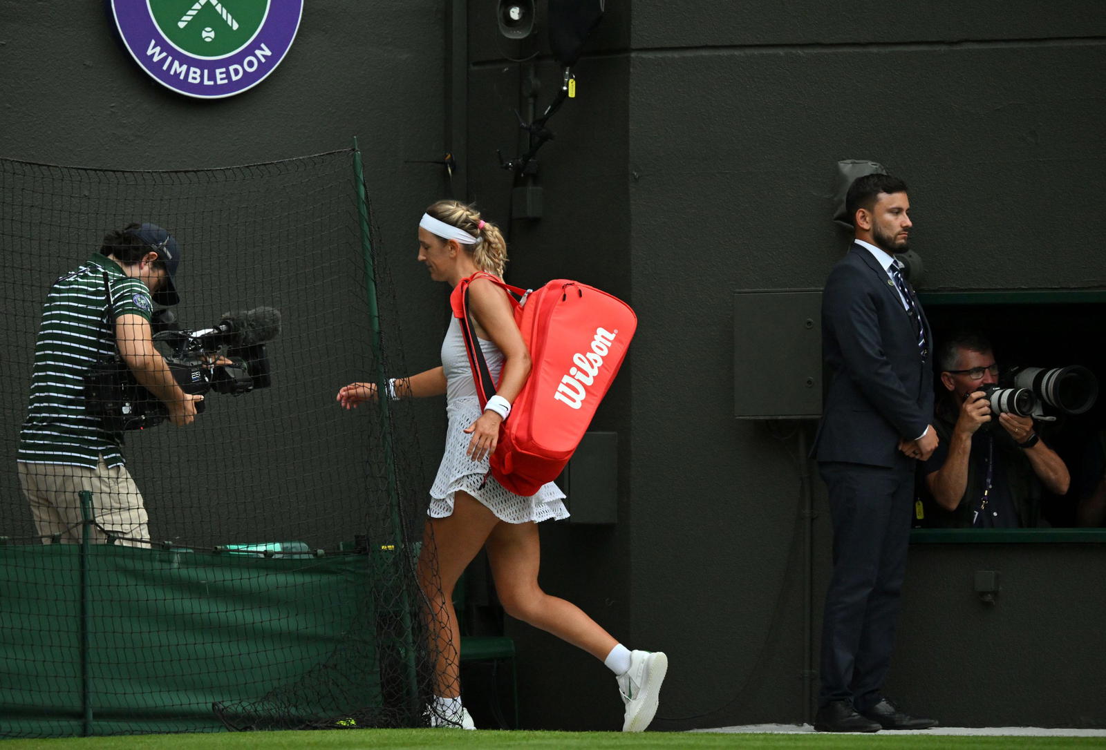 Wimbledon: Azarenka booed for failing to shake Svitolina after defeat ...