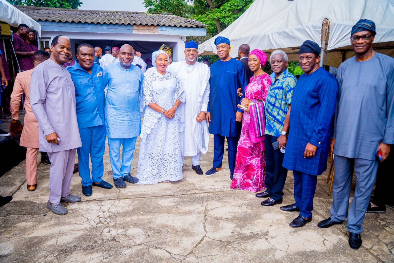 Abiodun, Otedola, Saraki, Otudeko, others honour Senbanjo - Vanguard News