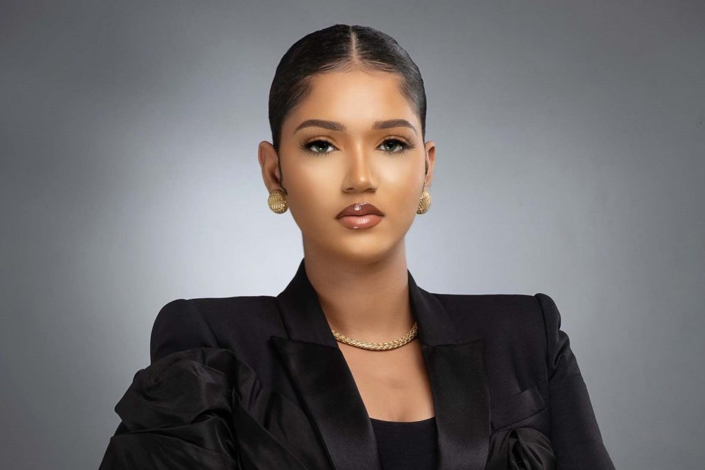 Elizabeth Jack-Rich honoured in London for her community service ...