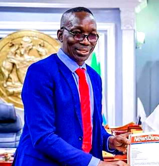 UniCal honours Umana with maiden Distinguished Alumnus Award - Vanguard ...