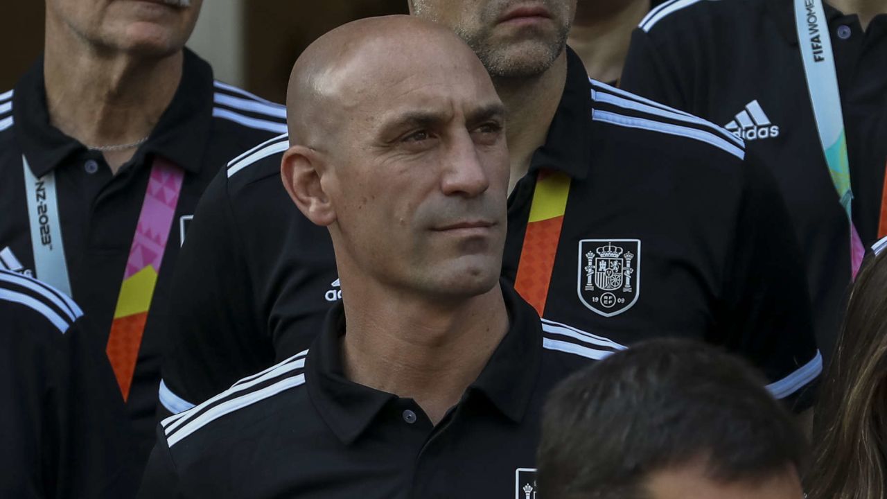 Spanish football chief Rubiales to quit over World Cup kiss - Reports ...