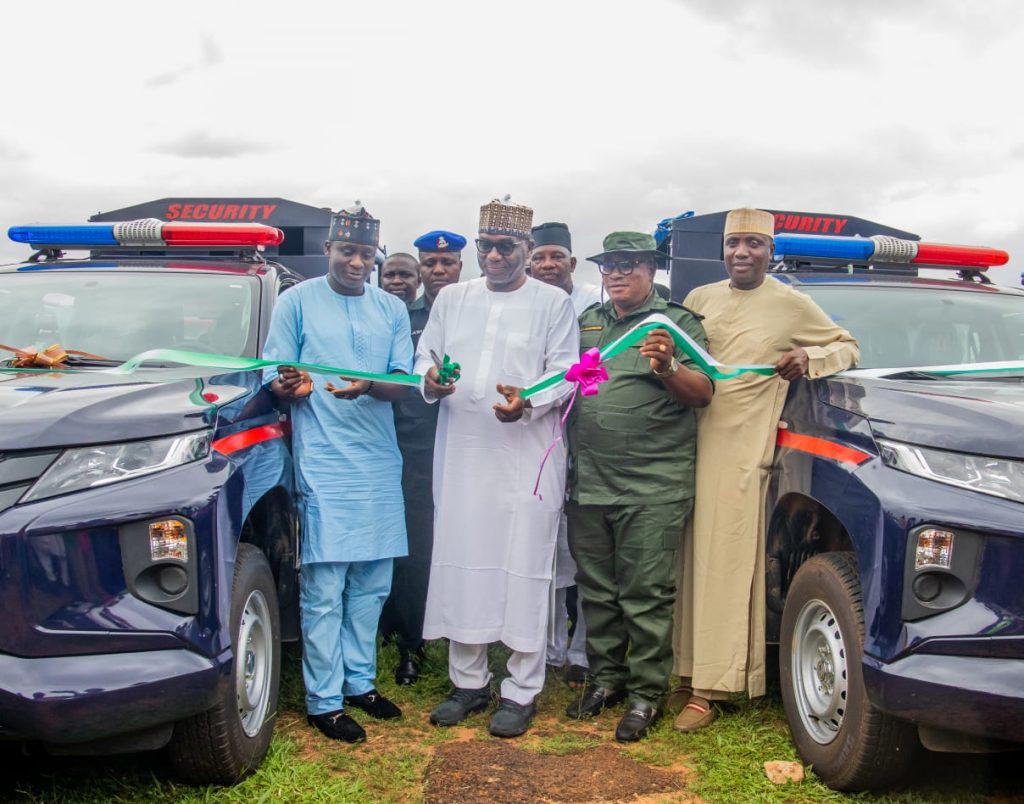 Security: Kwara Gov presents 32 patrol vehicles, 160 motorcycles to ...