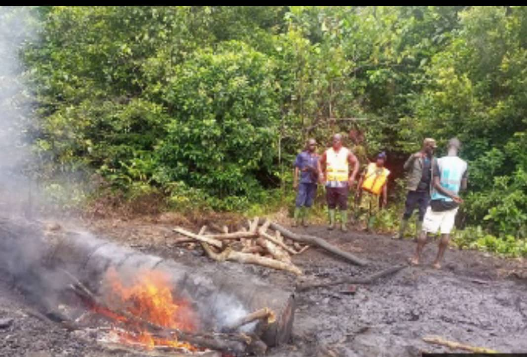 Army, Tompolo's men uncover revamped oil-bunkering camps in Imo ...