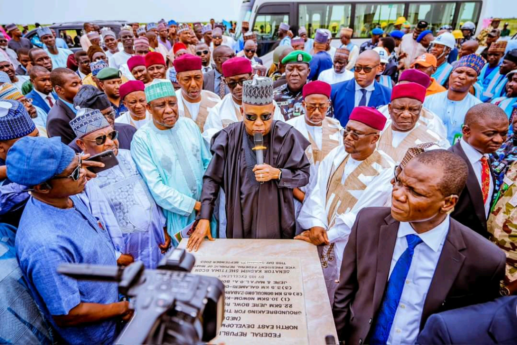 VP Shettima unveils 22.5km Jere Bowl road project in Borno - Vanguard News