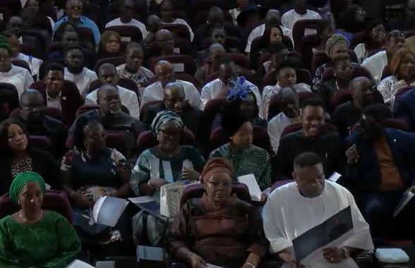 Photos: Burial rites for late Pastor Taiwo Odukoya begin - Vanguard News