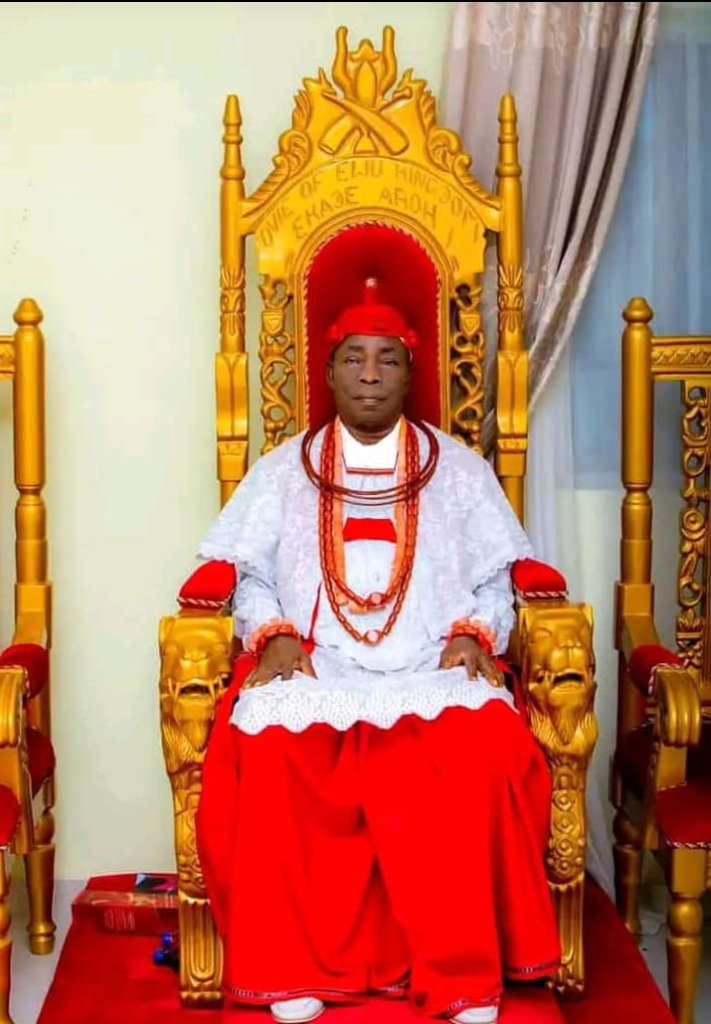 We won't allow anyone impose King on Ewu-Urhobo Kingdom — Kingmakers ...