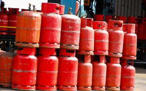 Cooking gas hits N1,700/kg, marketers warn of looming revolt - Vanguard ...
