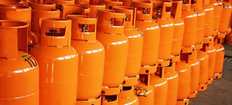 Local refineries supply 87% of Nigeria’s cooking gas in 2025 - Vanguard ...