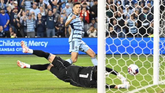 Sporting Kansas City shock St. Louis to advance in MLS playoffs, LAFC ...