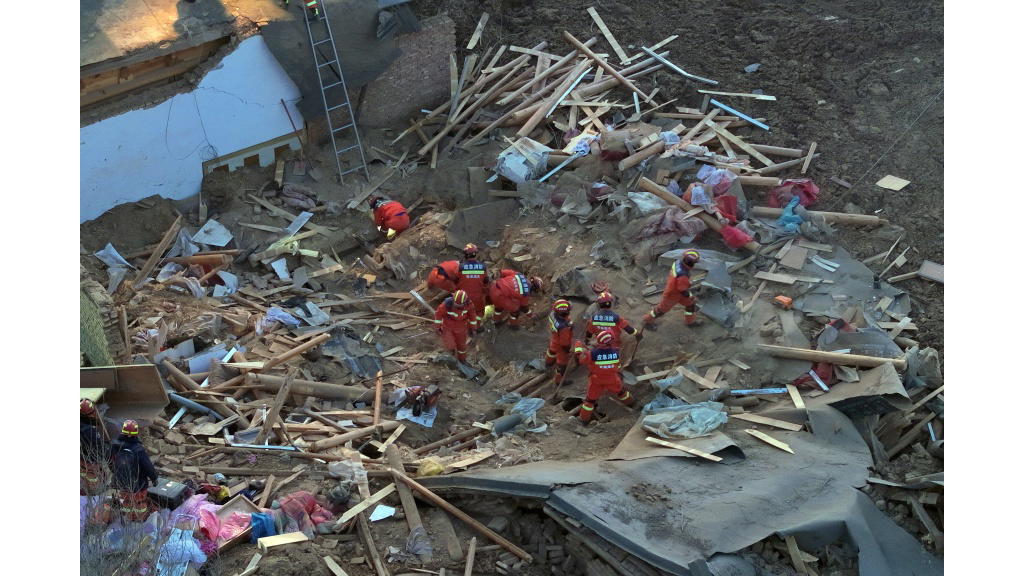 At least 126 dead in northwest China earthquake - Vanguard News