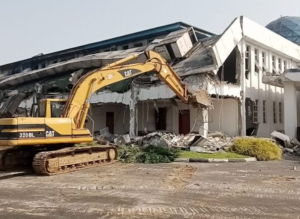 Rivers Assembly crisis: State govt demolishes assembly complex ...
