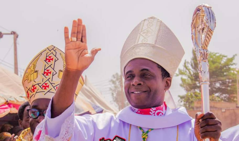 Photos: Rev. Mamman Musa installed as first Bishop of new Katsina ...