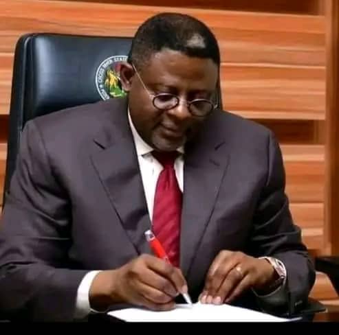 Supreme Court ruling: Onwe congratulates Governor Otu - Vanguard News