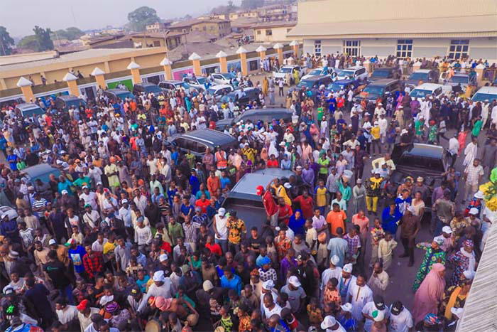 Mammoth crowd storms Okene streets to welcome Yahaya Bello - Vanguard News