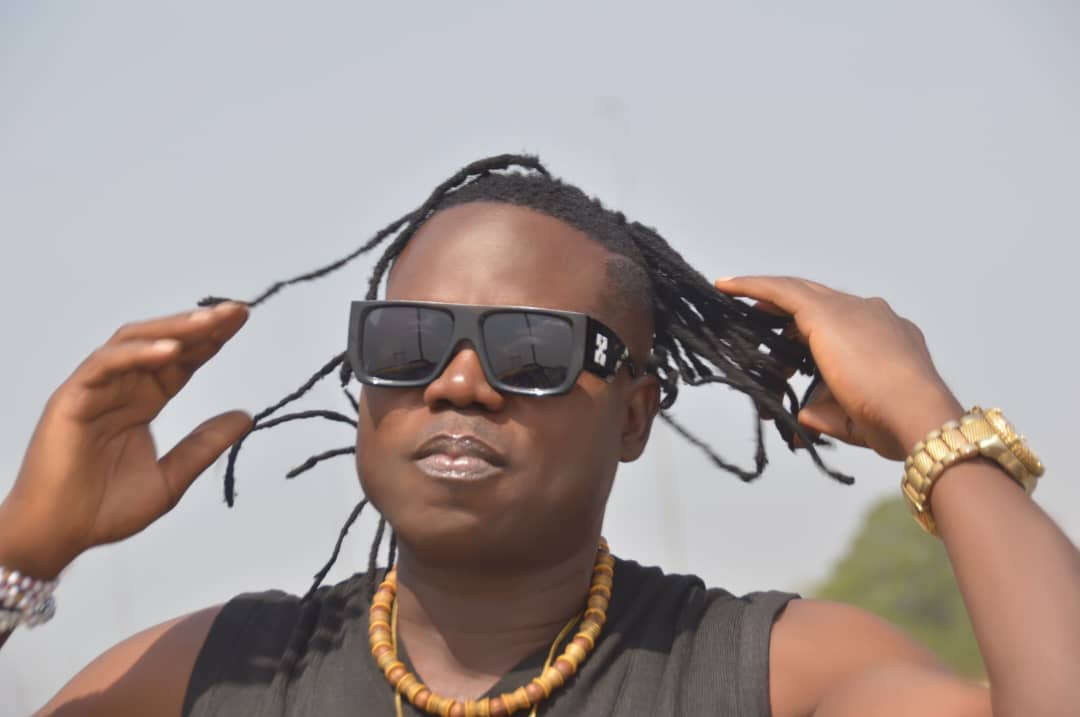Ollie Gee returns with a bang with “Oguzoro”