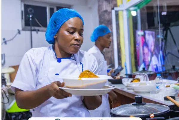 Ghanaian chef, Faila completes 227 hours cook-a-thon to set new record ...