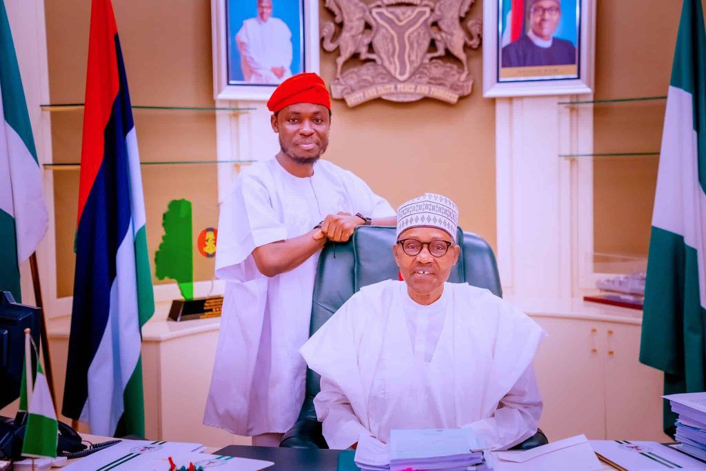 I became Buhari’s photographer without connection — Bayo Omoboriowo ...