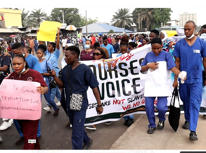 [Video] Japa: You can’t prevent us from relocating - Nurses protest ...
