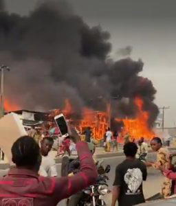 Breaking: Fire guts furniture market in Ajah, Lagos - Vanguard News