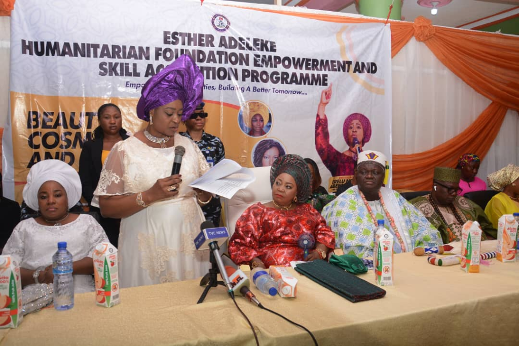 Osun First Lady Erelu Ngozi Adeleke enrolls youths in skill acquisition - Vanguard News