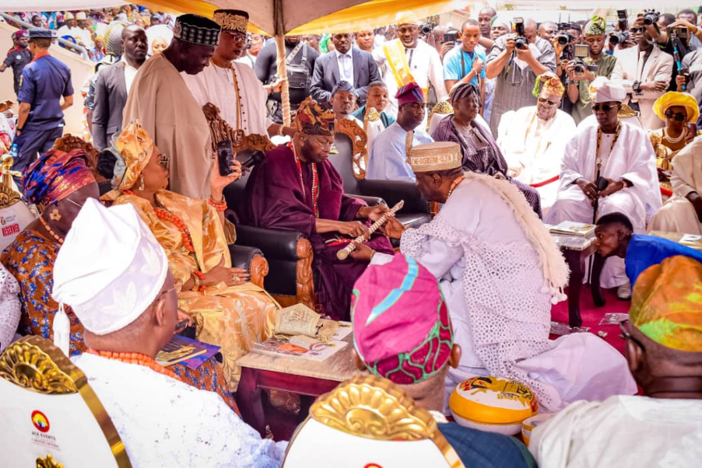 Photos: Awujale installs Sonny Kuku as 'Ogbeni Oja' of Ijebuland ...