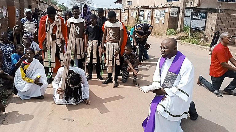 Good Friday: Passion of Christ in pictures - Vanguard News