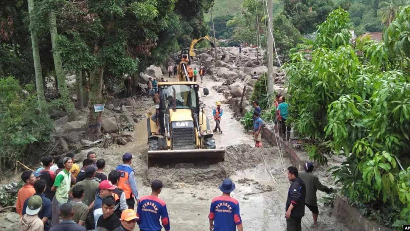 10 dead, 10 missing after Indonesia floods, landslide - Vanguard News
