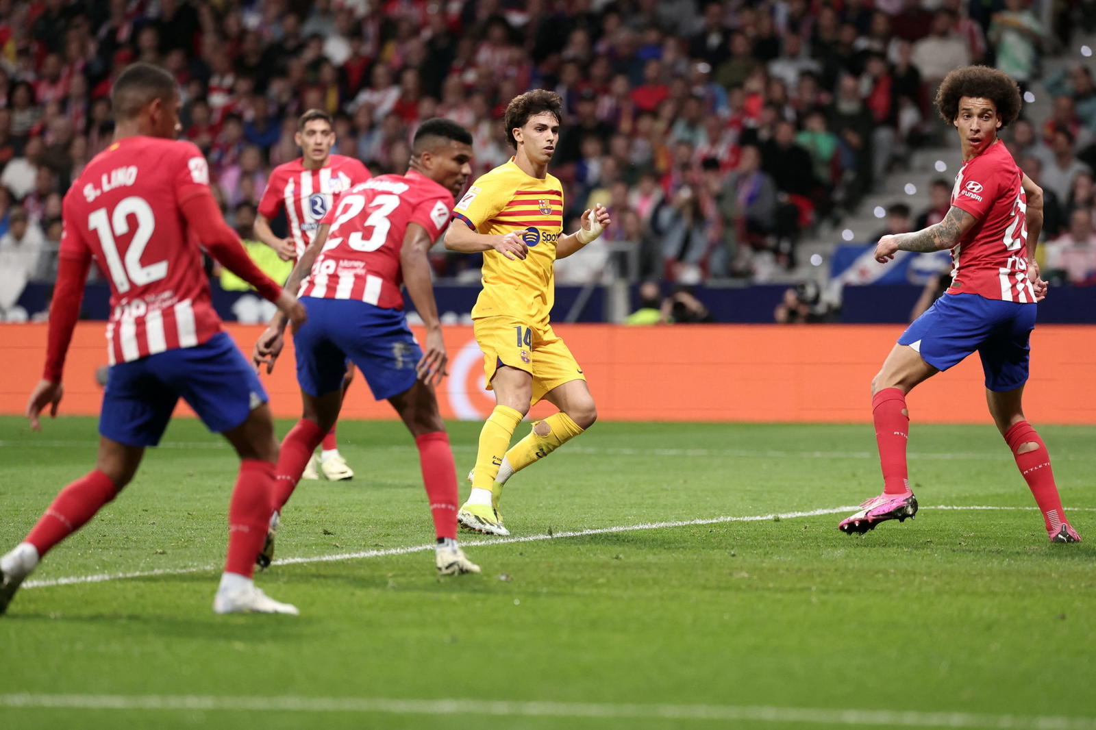 Joao Felix scores on return to Atletico as Barcelona romp to 3-0 ...