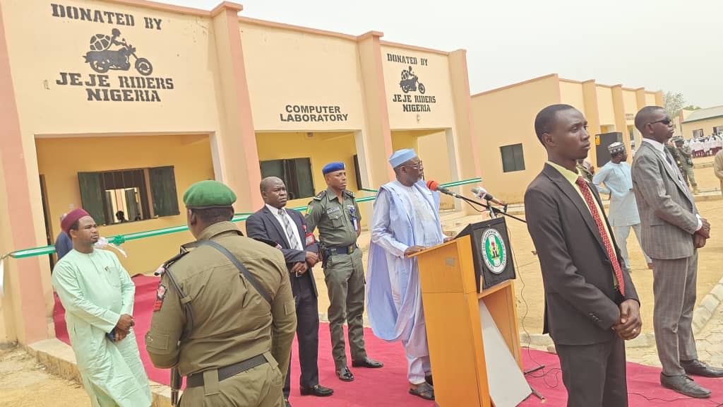 Jigawa Gov, Namadi commissions Modern E-Library at Dutse Mega school