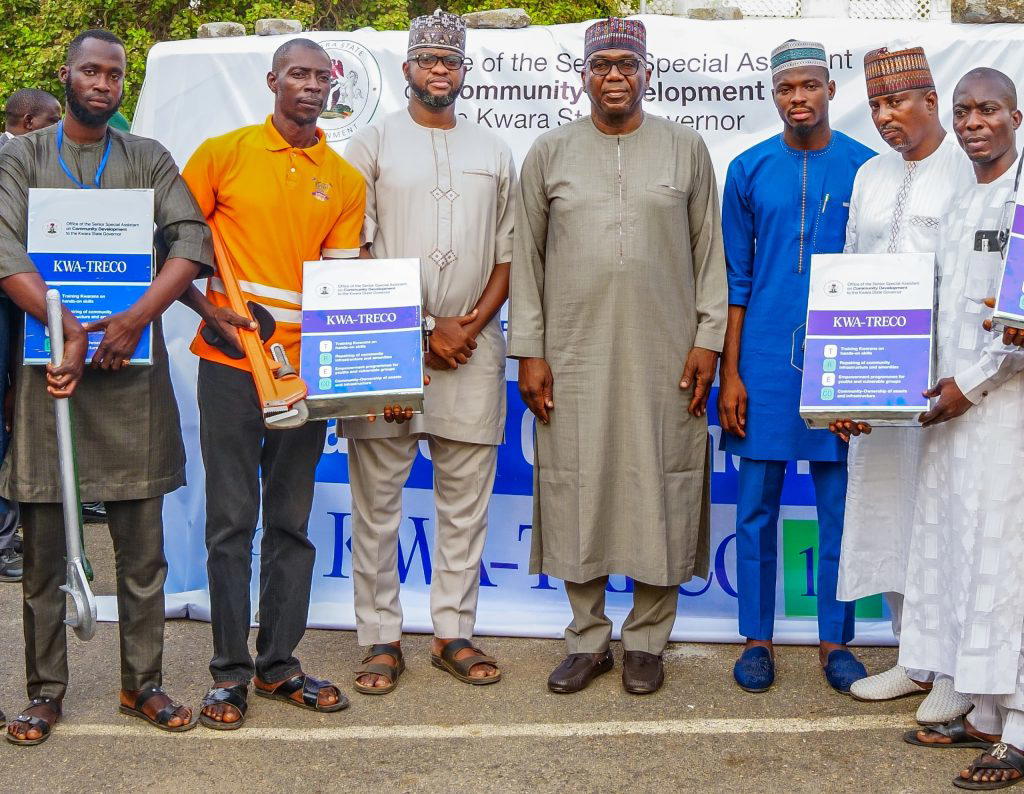 Kwara Gov launches scheme to train youth, communities on mgt of public ...