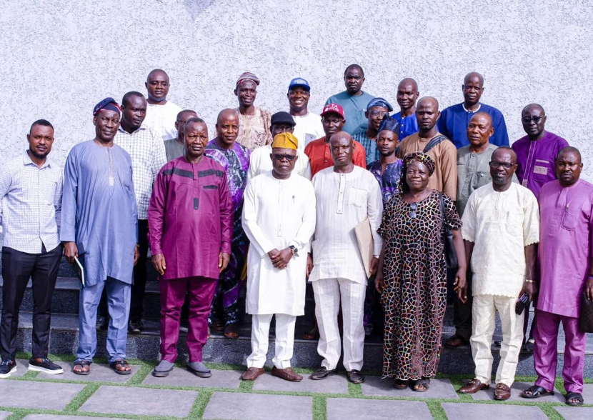 Ondo: Adelami collapses political structure with over 8,000 members for ...