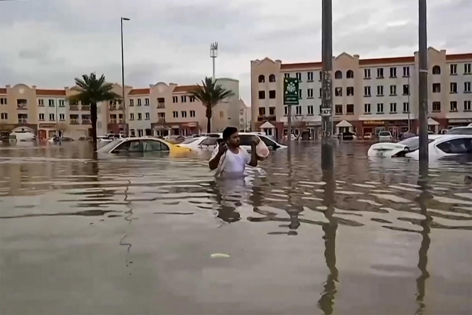 Flooding: 400m students miss school globally - World Bank