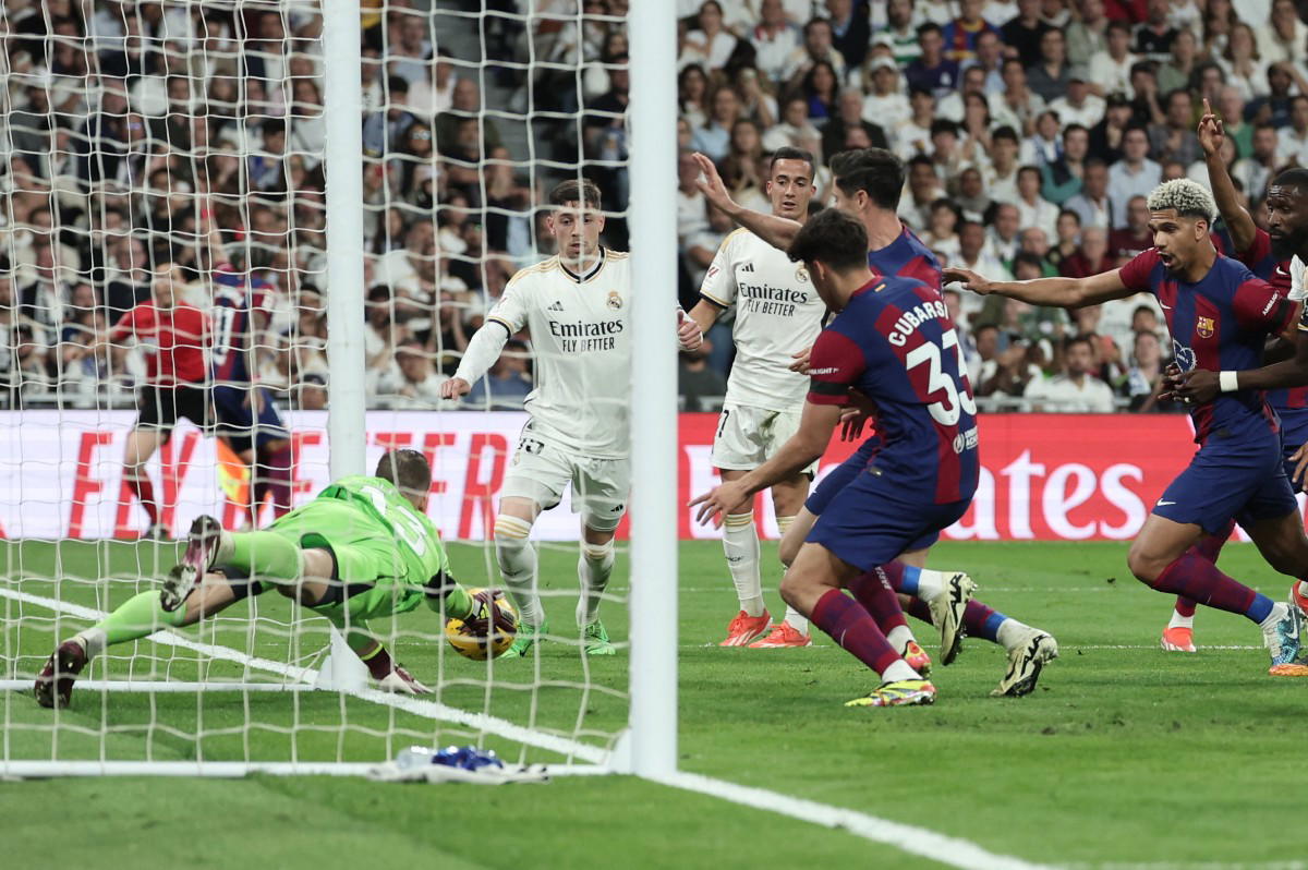 Barcelona to ask for El-Clasico replay over 'disallowed goal ...