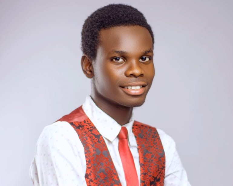 I want to bless souls with my sound - Singer, Precious Sounds ...
