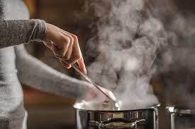 Study links home cooking fumes to lung damage