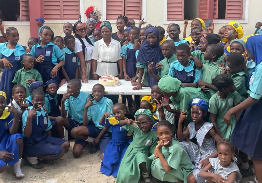 Children's Day: NGO fetes 500 underprivileged children in Lagos ...
