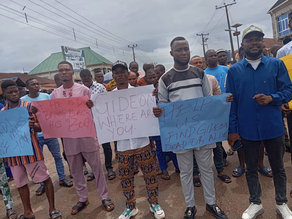 Protest rocks Ondo over abduction of 300 level student