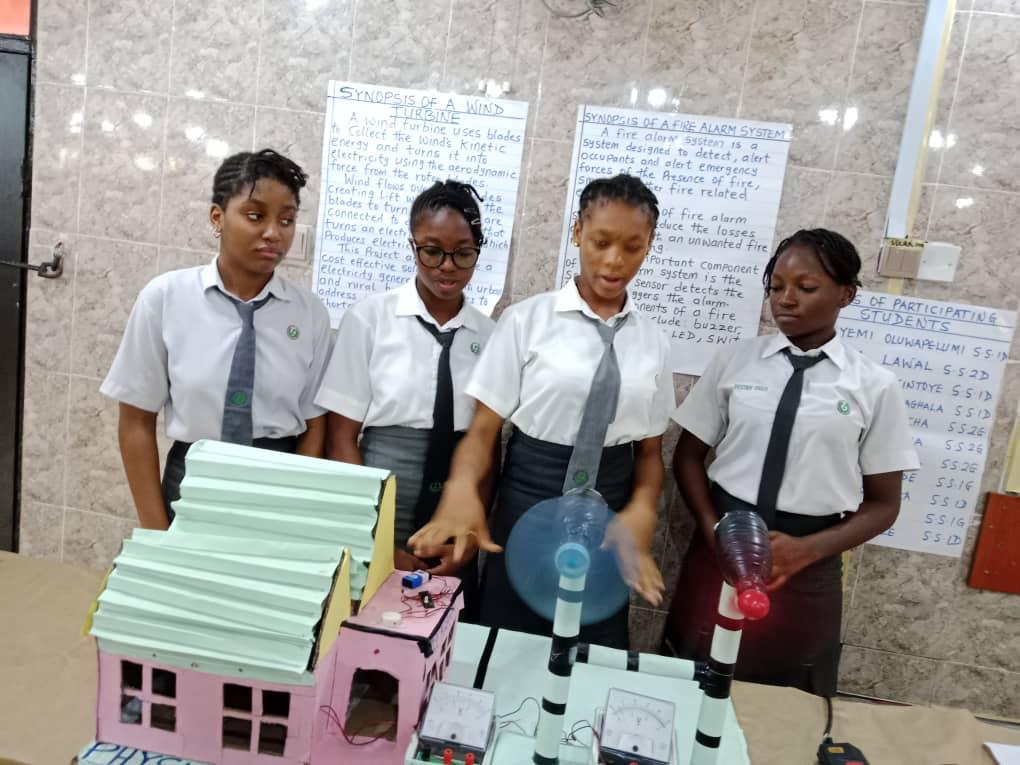 Laureates College holds science, arts exhibition to boost cognitive ...