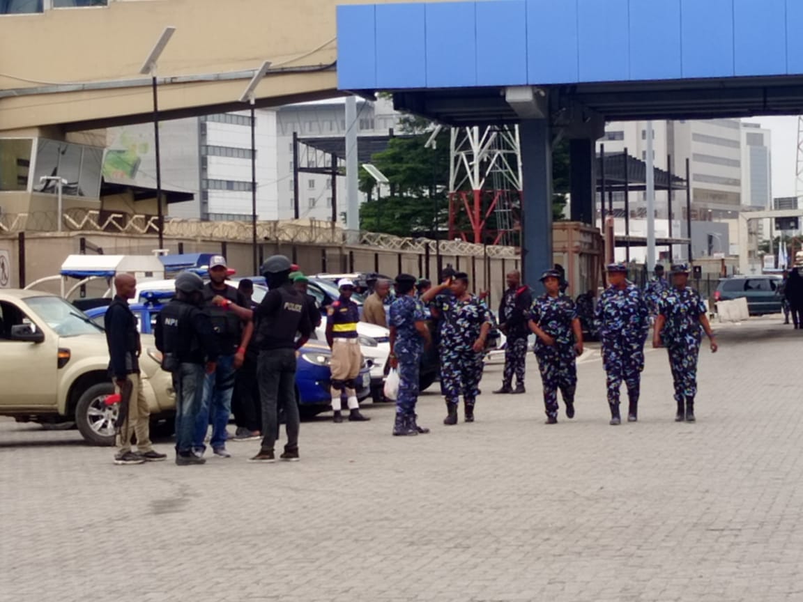 Hardship Protest: Heavy security presence at Lekki Tollgate [Photos ...