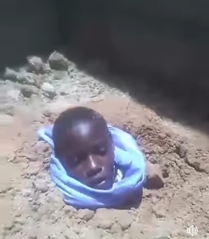 Two siblings bury 16 -yr-old alive over missing phone in Zaria ...