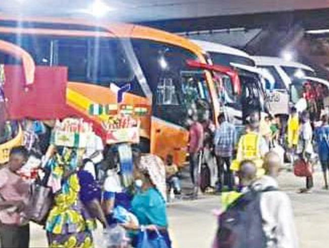 Why Nigerians patronise 'night buses' despite dangers - Vanguard News