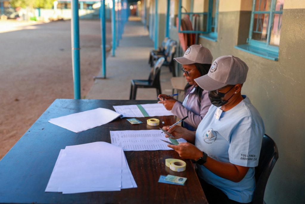 Botswana votes as president's party seeks to extend six-decade rule ...