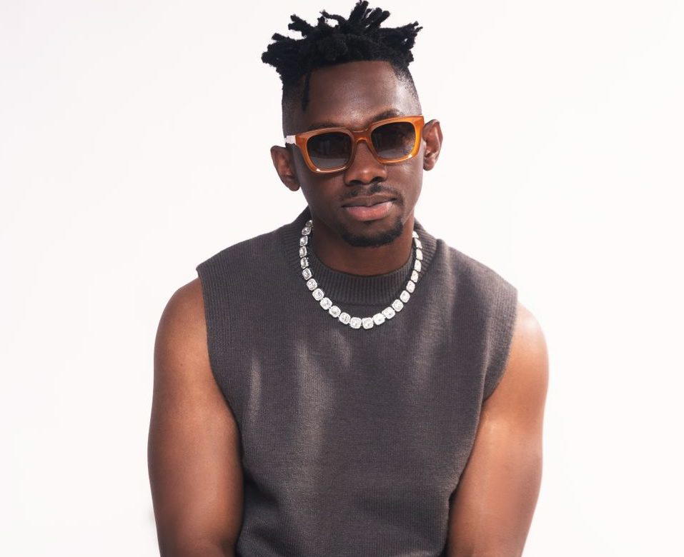 Singer, Ayola returns with second album ‘The Life I Want’ - Vanguard News