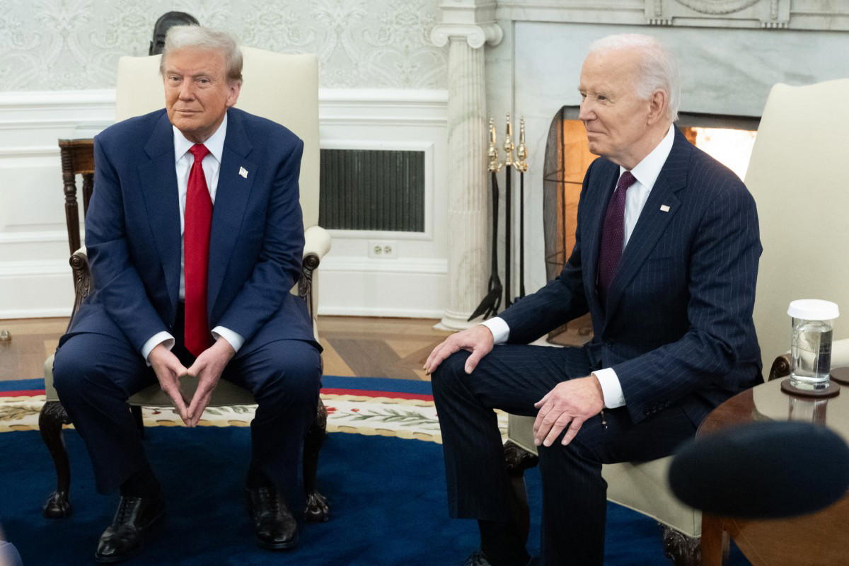 Photos: Trump, Biden meet at White House first time after election ...