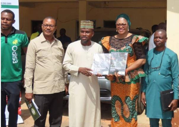 Edo govt empowers MSMEs in Agenebode with access to credit - Vanguard News