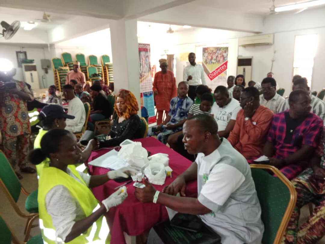 NIS holds free medical outreach for 1000, residents in Lagos - Vanguard ...