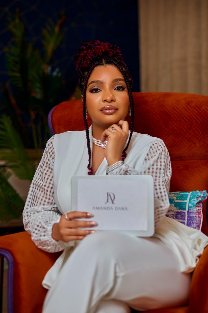 Amanda Dara launches podcast documenting honest view of life - Vanguard ...